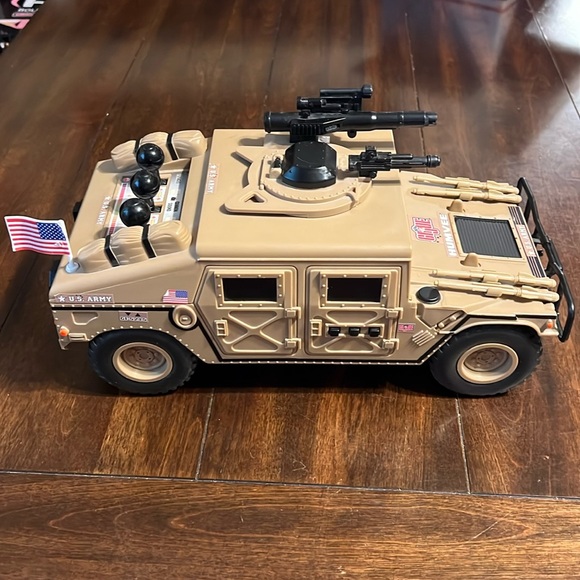 Hasbro | Toys | Gi Joe 20 Motorized Us Army Humvee With Sounds And ...